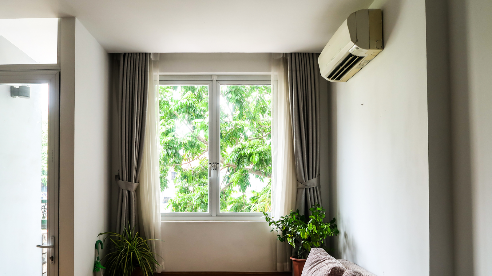 Seasonal Window Care Tips | Centennial